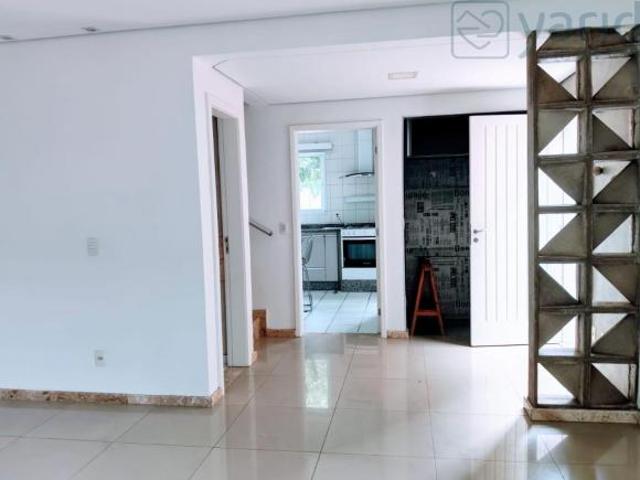 Casa em Condomínio de Alto Padrão com 3 Quartos e 2 Vagas Jardim Colônia, Jundiaí SP Sobrado no