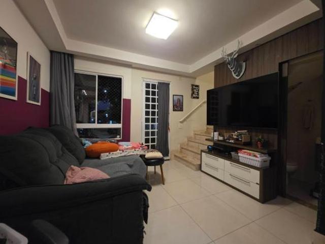 Casa em Condomínio de Alto Padrão em Hortolândia SP: 2 Quartos, 2 Salas, 1 Banheiro e 1 Vaga de Gara