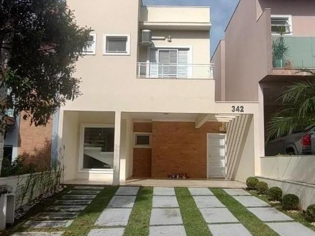 Casa em Condomínio de Alto Padrão em Indaiatuba SP: 3 Quartos, 3 Suítes, 2 Salas, 4 Banheiros, 4 Vag