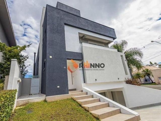 Casa em Condomínio 353M² em Santa Felicidade
