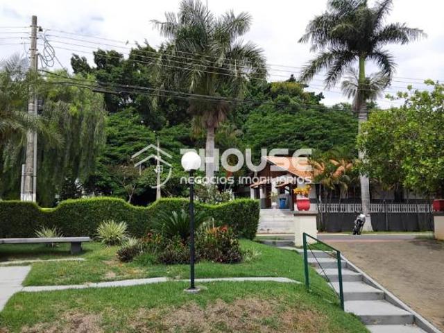Casa em condomínio de alto padrão em Sumaré SP, Parque Villa Flores 3 quartos, 2 banheiros, 1 vaga