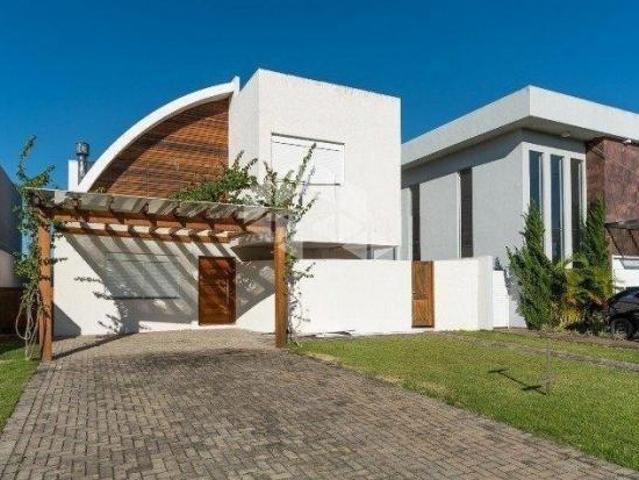 Casa em condomínio de alto padrão no Terraville com 4 suítes em Porto Alegre
