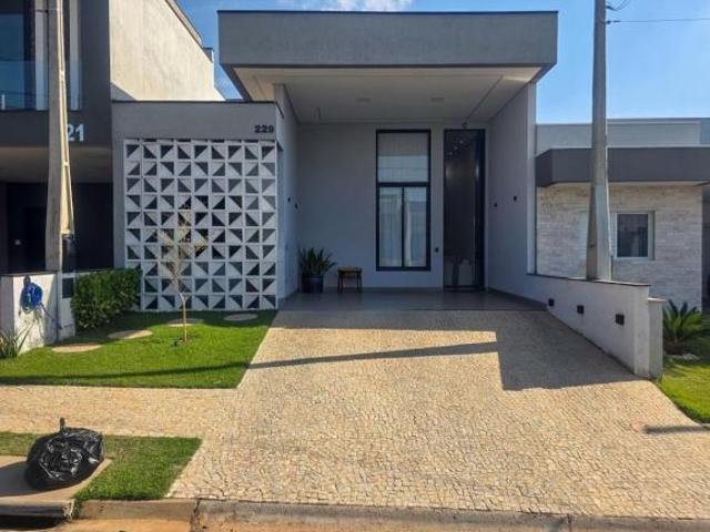 Casa em Condomínio de Alto Padrão na Vila Monte Alegre, Paulínia SP: 3 quartos, 1 suíte, 2 salas, 3