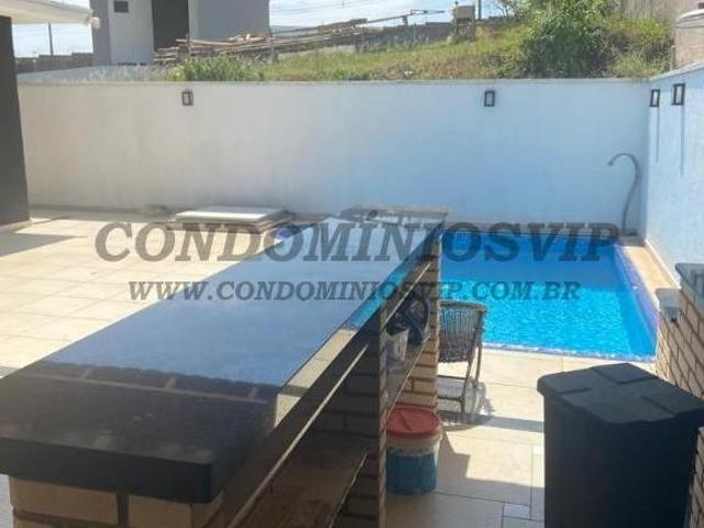 Casa em Condomínio de Luxo 3 suítes, 3 salas, 5 banheiros, 4 vagas Jardim Josane, Sorocaba SP