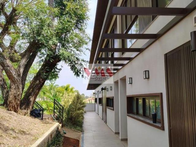 Casa em Condomínio de Luxo à Venda em Campinas SP, Bairro das Palmeiras: 3 quartos, 3 suítes, 2 sala