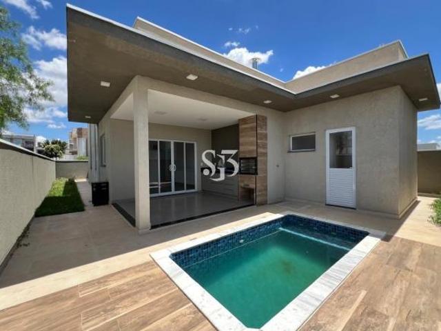 Casa em Condomínio de Luxo à Venda em Valinhos SP