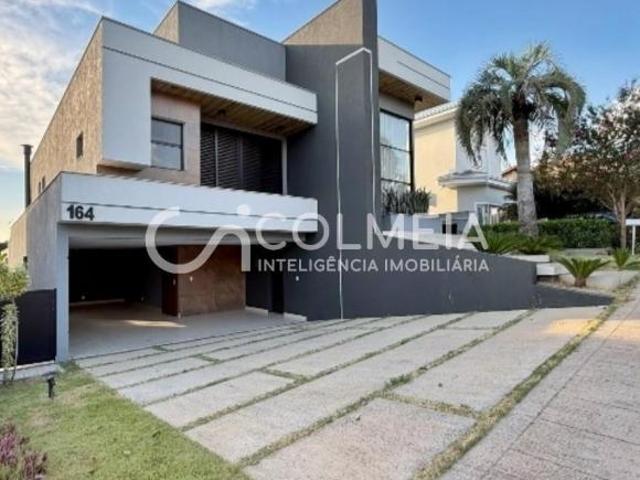 Casa em condomínio de luxo com 3 suítes e 346m² em Jardim Vila Paradiso, Indaiatuba SP. Imperdível!