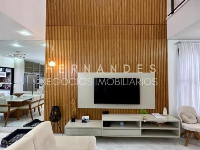Casa em Condomínio de Luxo com 3 Suítes em Santana de Parnaíba SP, Bairro Suru: 3 Quartos, 3 Salas