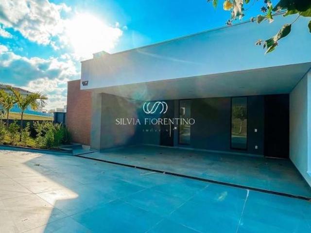 Casa em Condomínio de Luxo com 3 Suítes em Taubaté SP, Bairro Residencial Fazenda Casa Grande: 178m²