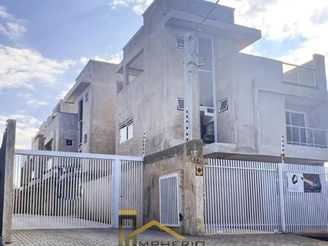 Casa em Condomínio de Luxo com 3 Suítes no Bairro Alto, Curitiba PR: Imperdível Oportunidade!