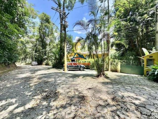 Casa em Condomínio de Luxo em Taboão da Serra SP: 3 Quartos, 1 Suíte, 4 Salas e 485,50m² Venda ou