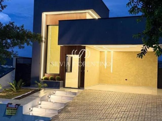 Casa em Condomínio de Luxo em Taubaté SP, São Gonçalo: 2 Quartos, 1 Suíte, 132m² Imperdível!