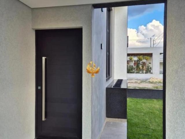 Casa em Condomínio de Luxo em Tremembé SP 3 Quartos, 1 Suíte, 2 Salas, 3 Banheiros e 2 Vagas 173,4