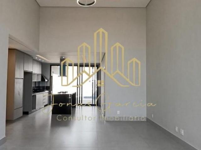 Casa em Condomínio de Luxo em Valinhos SP: 3 quartos, 3 suítes, 2 salas, 2 banheiros, 4 vagas de gar