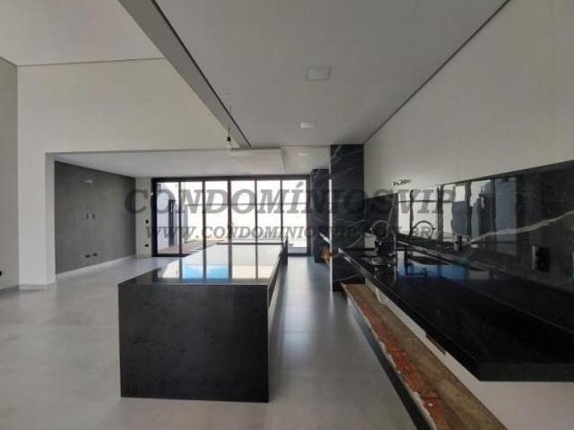 Casa em Condomínio de Luxo em Alphaville Nova Esplanada, Votorantim SP: 3 quartos, 3 suítes, 3 salas