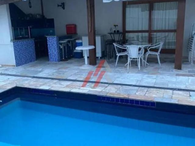 Casa em Condomínio de Luxo em Alphaville, Santana de Parnaíba SP: 4 quartos, 2 suítes, 2 salas, 3 ba