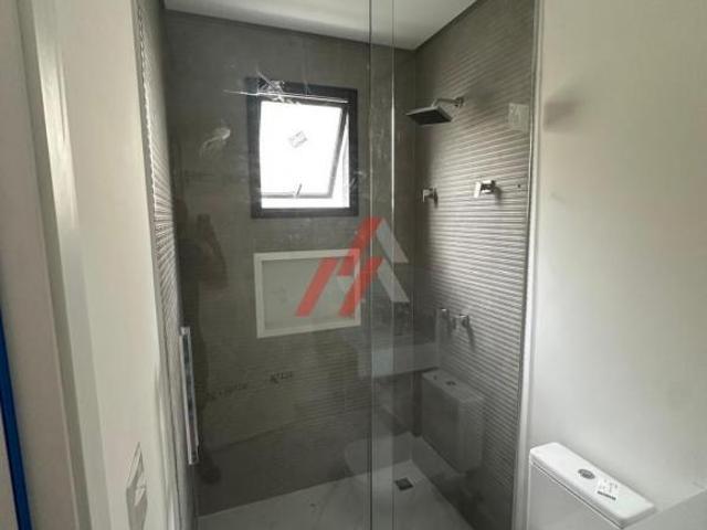 Casa em Condomínio de Luxo em Alphaville, Santana de Parnaíba SP: 4 suítes, 3 salas, 6 vagas, 375m²