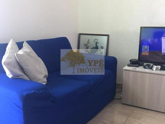 Casa em Condomínio de Luxo em Caucaia do Alto, Cotia SP: 2 Quartos, 1 Suíte, 90m², 2 Vagas de Garage