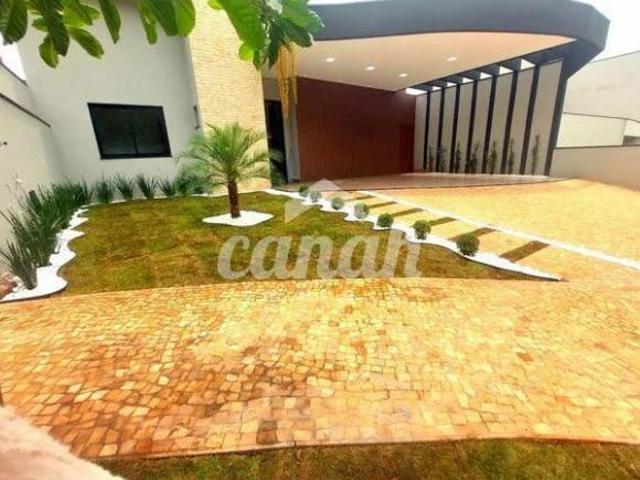 Casa em Condomínio de Luxo em Distrito dRua Ribeirão Preto | 166m², 3 Dorms.