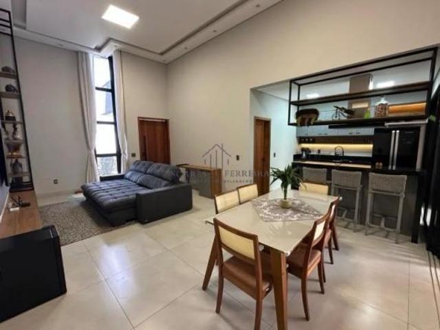 Casa em Condomínio de Luxo em Indaiatuba SP, Residencial Evidências: 3 Quartos, 1 Suíte, 2 Salas, 3
