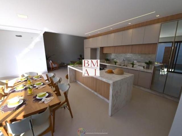 Casa em Condomínio de Luxo em Indaiatuba SP 3 Quartos, 1 Suíte, 2 Salas, 3 Banheiros, 4 Vagas, 200m