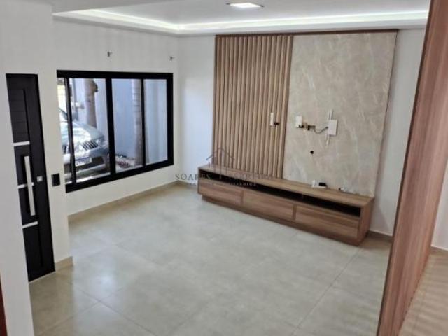Casa em Condomínio de Luxo em Indaiatuba SP, 3 Quartos e 3 Suítes, 2 Salas, 2 Vagas, 170 m² no Jardi