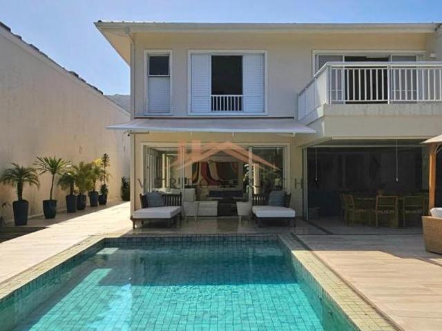 Casa em condomínio de Luxo em Juquehy, com 5 suítes, muito espaço, lazer e privacidade