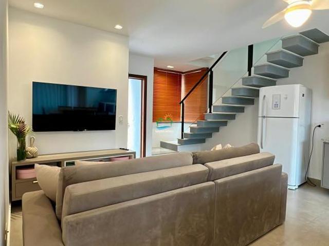 Casa em Condomínio de Luxo em Maresias: 3 Suítes, 116m², Piscina Privativa e Varanda com Churrasquei