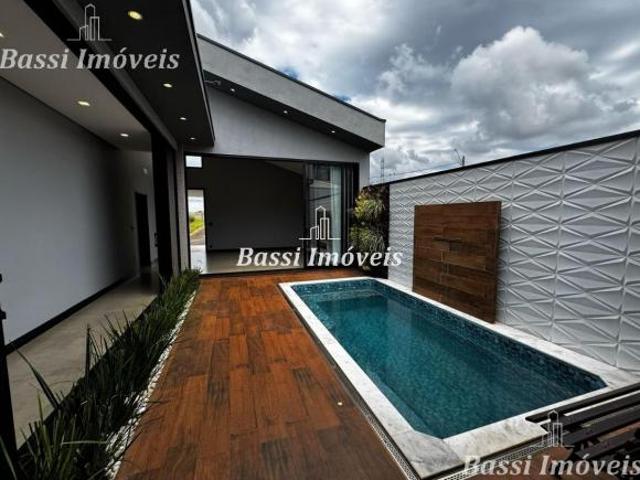 Casa em Condomínio de Luxo em Mogi Mirim SP 3 Quartos, 1 Suíte, 2 Salas, 2 Banheiros, 3 Vagas na Ga