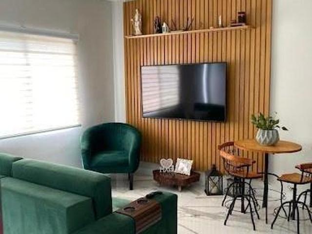 Casa em Condomínio de Luxo em Nova Trieste, Jarinu SP: 1 Quarto, 1 Suíte, 2 Banheiros, 2 Vagas na Ga