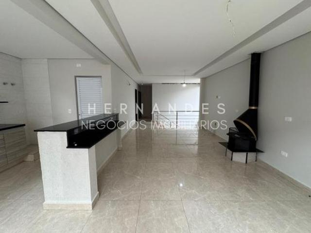 Casa em Condomínio de Luxo em Santana de Parnaíba SP, Bairro Suru: 3 Quartos, 2 Suítes, 3 Salas, 5 B