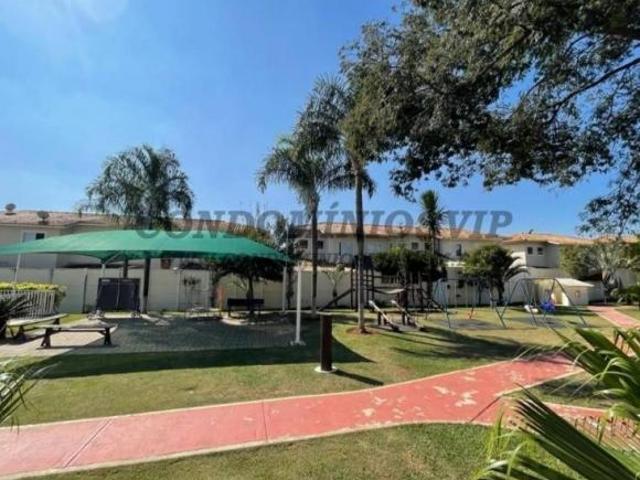Casa em Condomínio de Luxo em Sorocaba SP, 3 quartos, 1 suíte, 2 salas, 3 banheiros, 2 vagas, 120m²