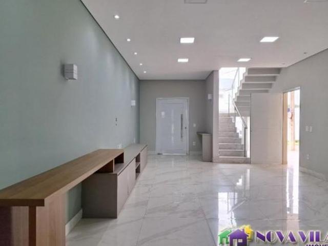 Casa em Condomínio de Luxo na Vila Jorge Zambon, Jaguariúna SP: 3 Quartos, 1 Suíte, 2 Salas, 3 Banhe
