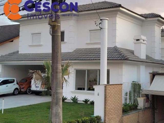 Casa em Condomínio de Luxo na Aldeia da Serra, Santana de Parnaíba SP 4 Quartos, 4 Suítes, 2 Salas