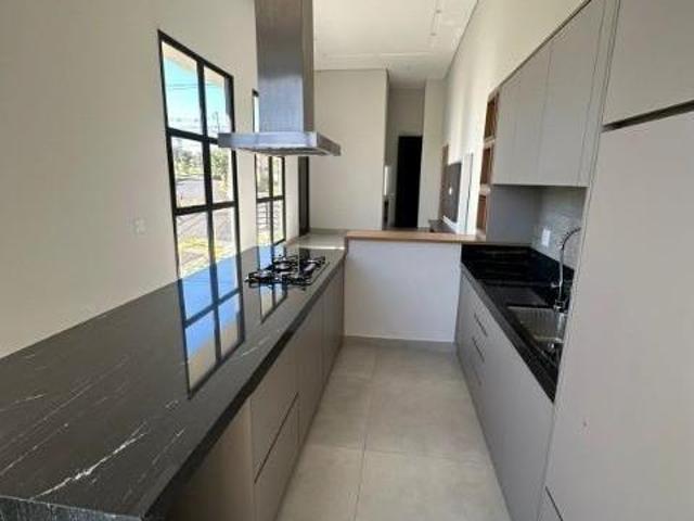 Casa em Condomínio de Luxo no Village Rio Preto II São Jose do Rio Preto SP: 3 Quartos, 3 Suítes