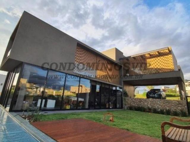 Casa em condomínio de luxo no Alphaville Nova Esplanada 3: 4 quartos, 4 suítes, 2 salas, 5 banheiros