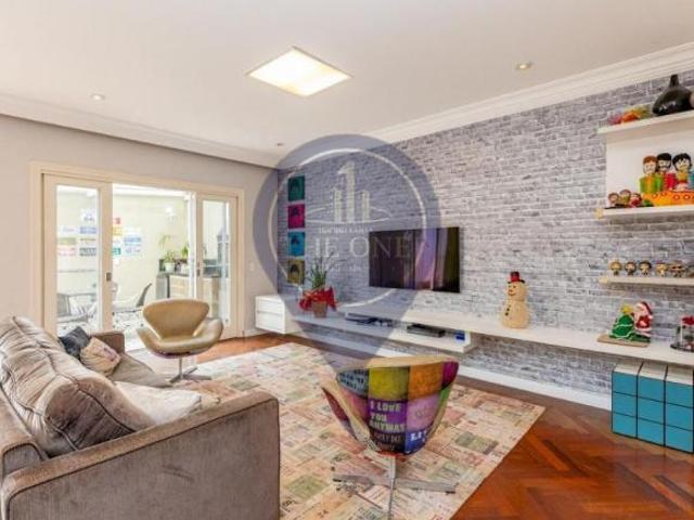 Casa em Condomínio de Luxo no Jardim Cordeiro, São Paulo SP: 4 Quartos, 4 Suítes, 2 Salas, 6 Banheir