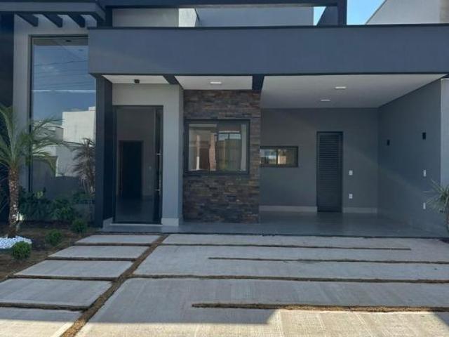 Casa em condomínio de luxo no Jardim Mantova, Indaiatuba SP: 3 quartos, 1 suíte, 2 salas, 2 banheiro
