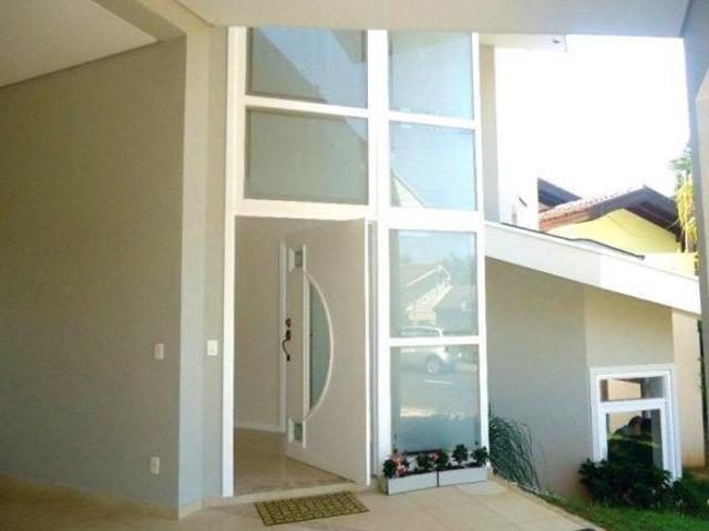 Casa em Condomínio de Luxo no Jardim Paiquerê, Valinhos SP: 3 Quartos, 3 Suítes, 3 Salas, 5 Banheiro