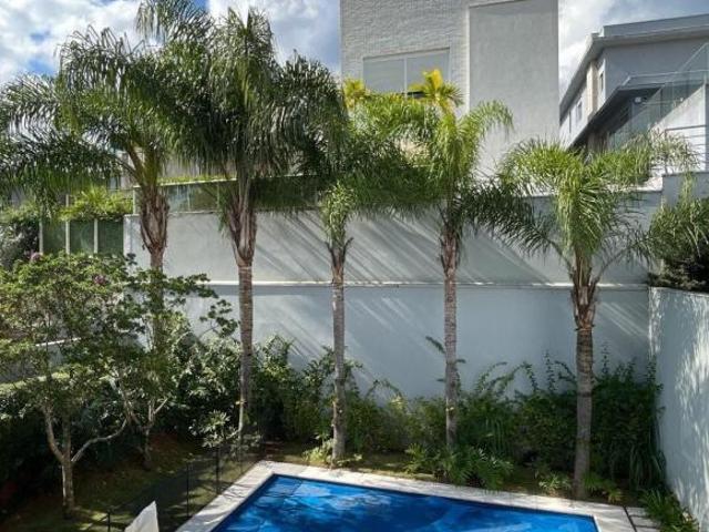Casa em condomínio de luxo, Santana de Parnaíba SP, 4 suítes