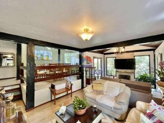 Casa em condomínio, dentro do Bolsão Fazendinha, disponível pra venda, na Granja Viana/SP