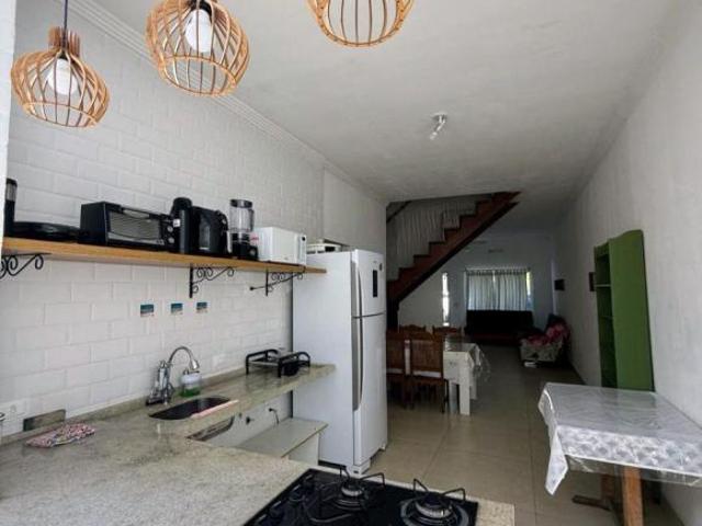 Casa em condomínio disponível para venda na Praia de Juquehy!
