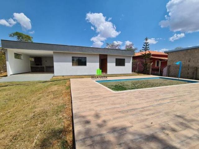 Casa em condomínio em Cond. Estância Da Mata com 180.00 m², 3 quarto s, 1 suíte s, 4 vaga s