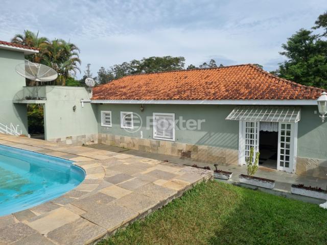 Casa em Condomínio em condomínio com 3 dormitórios em Cotia