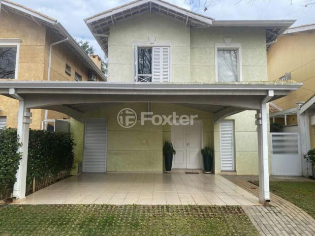 Casa em Condomínio em condomínio com 4 dormitórios em Cotia