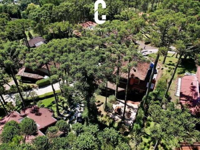 Casa em Condomínio em Campos do Jordão 5 Suítes, Fogo de Chão e Hidromassagem