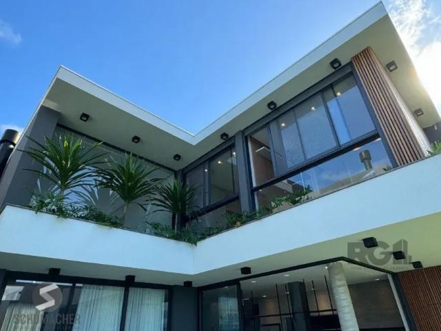 Casa em Condomínio em Centro