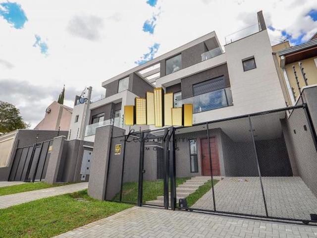 Casa em Condomínio em Curitiba/PR