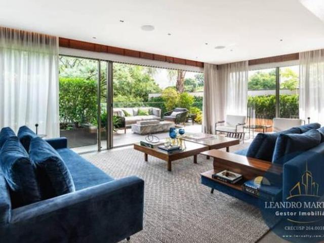 Casa em condomínio à venda, 4 dormitórios e 925 m², Alto de Pinheiros São Paulo
