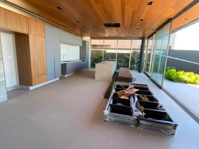Casa em condomínio em Alphaville Nova Esplanada, Votorantim SP 4 quartos, 4 suítes, 3 salas, 5 ban